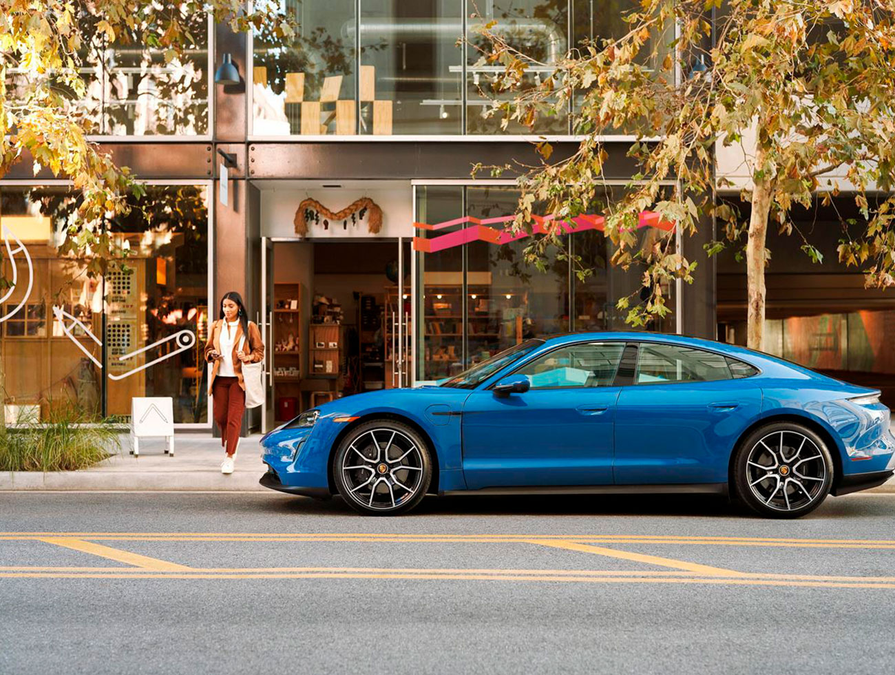 Turbo S Cross Turismo: Ultimate Porsche EV | Porsche Marin